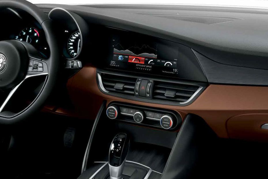 Alfa Romeo Giulia 2024 Price in Saudi Arabia - Reviews, Specs & July Offers