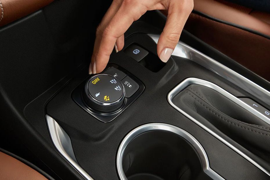 Chevrolet Traverse 2024 Price in Saudi Arabia - Reviews, Specs & June ...