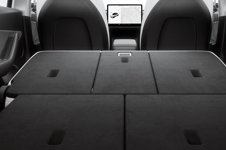 Tesla Model Y Colors in Saudi Arabia