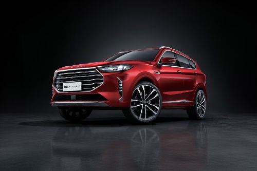 Jetour X70 Plus 2025: A Game-Changing 7-Seater SUV in KSA