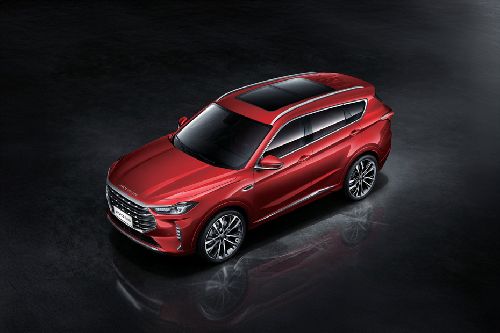 Jetour X70 Plus 2025: A Game-Changing 7-Seater SUV in KSA