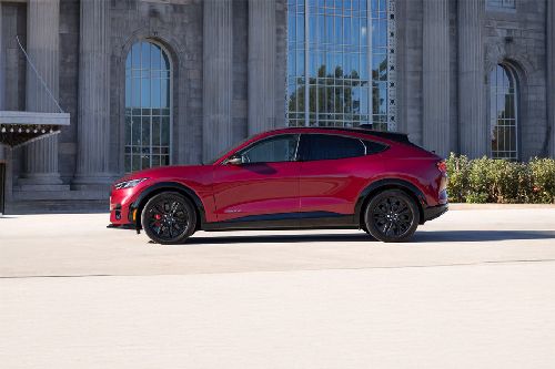 Ford Mustang Mach-E Price in KSA - Reviews, Specs & Launched Date