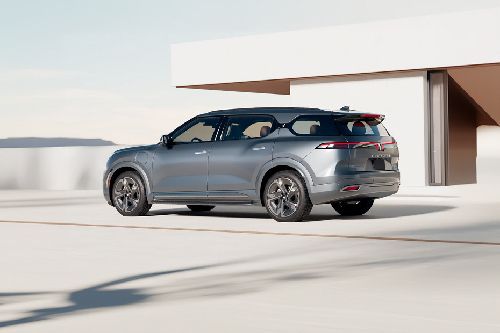 VINFAST VF9 Color Options Available in Saudi Arabia