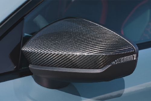 Facelifted Audi RS3 Unveiled, Gets 2.5L Turbocharged Powertrain