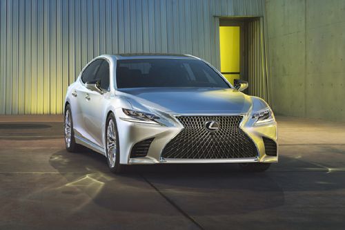 Discontinued Lexus RX Hybrid (2022-2024) Features & Specs