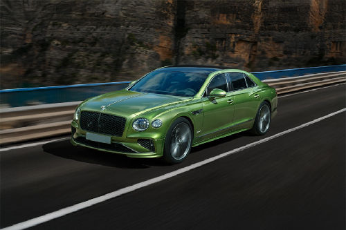2025 Bentley Flying Spur Debuts with Superior Hybrid Powertrain