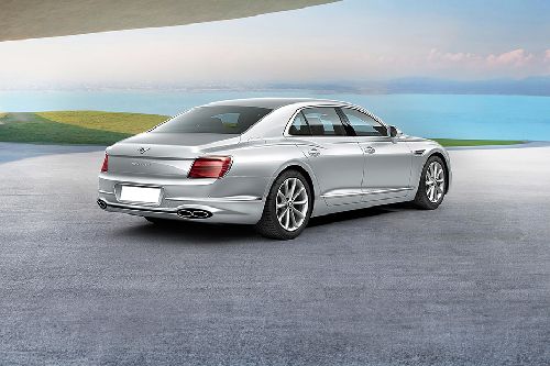 2025 Bentley Flying Spur Debuts with Superior Hybrid Powertrain