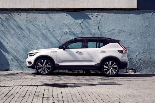 Which is Better? GMC Acadia or Volvo XC40 | Full Comparison