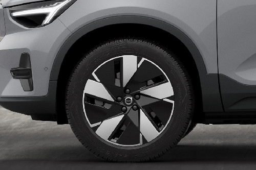 Volvo EC40: Elegant, Sustainable, Promises Electrifying Performance