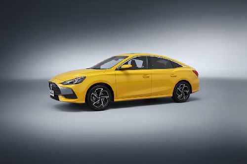 Which is Better? MG GT or Tesla CYBERTRUCK | Full Comparison