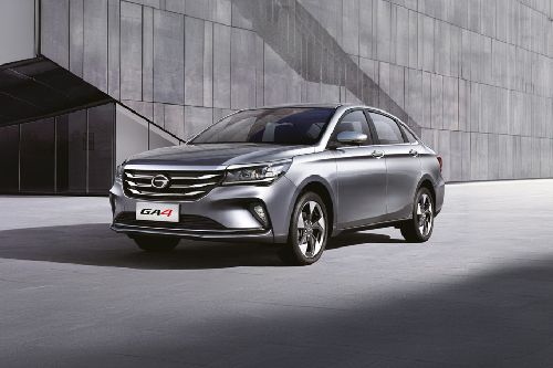 Which is Better? GAC GA4 or Tesla CYBERTRUCK | Full Comparison