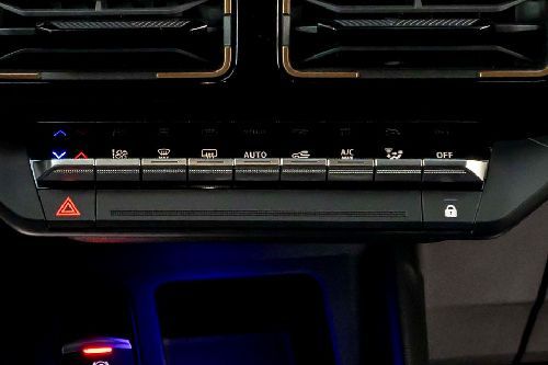 Renault Unveils the Iconic 4 E-Tech