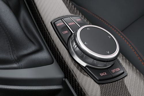 BMW M4 CS with 550 Horsepower Debuts