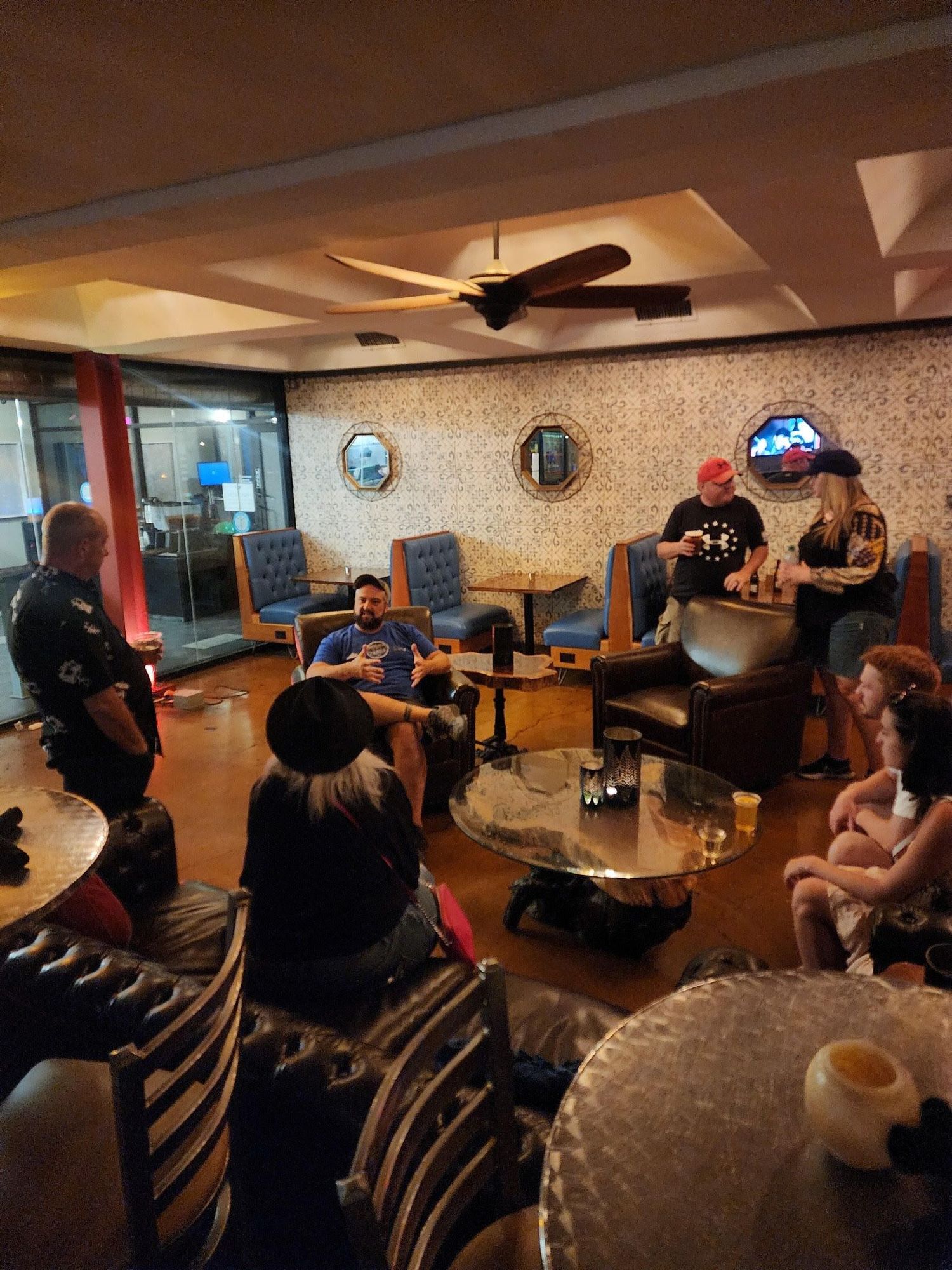 Haunted Tours Phoenix - Haunted Pub Tour - Spirit Of Arizona Tours