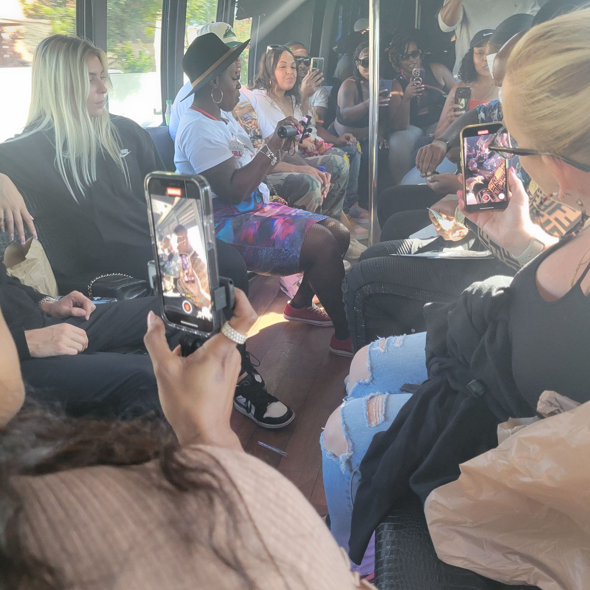 Friday Movie Set Bus Tour - Nug Hunt