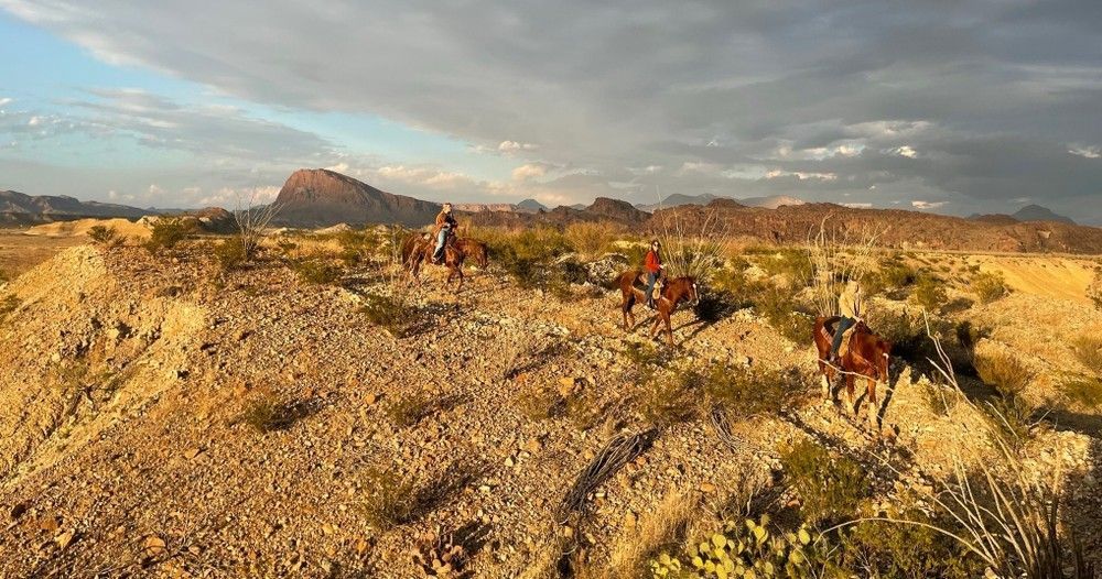 Big Bend Stables – Desert Sunset Ride - Big Bend & Lajitas Stables