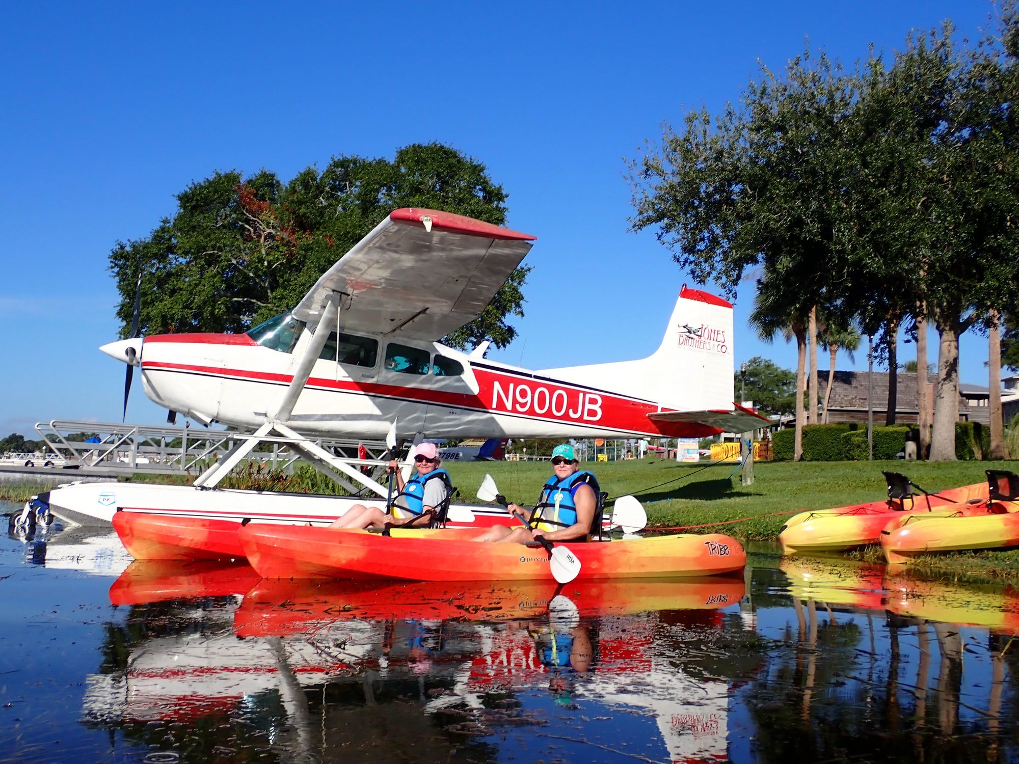 Seaplane Soar and Paddle Explore - Adventure Outdoor Paddle