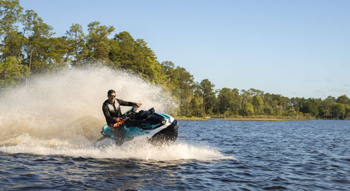 Jet Ski Tour Through the Chain of Lakes - Luxe Jet Ski Rentals