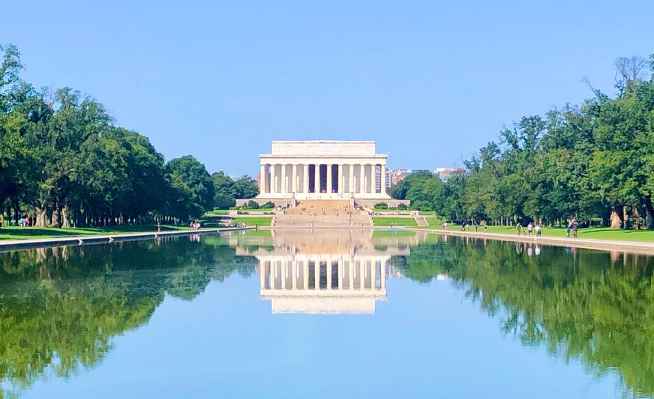 10 Famous Landmarks In Washington DC You Must See - Off The Record Tours