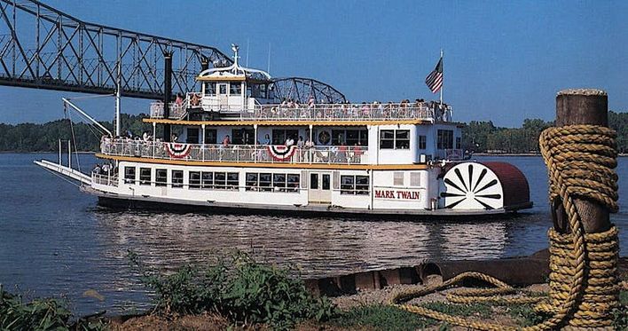Enjoy The Stunning Scenery On A Mississippi River Boat Cruise - Mark ...