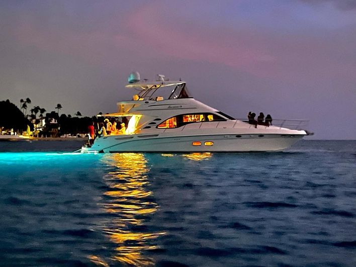 Semi-Luxury Catamaran Sunset Cruise - Island Escapes