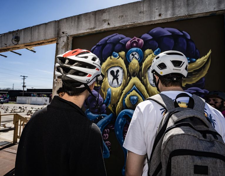 Mural Ride Bike Tour (E-Bike) - Mural Rides