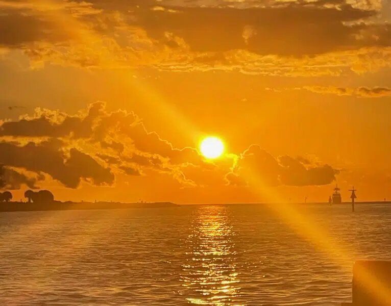 The Legendary Sunset Boat Tour - Clearwater Party Boats