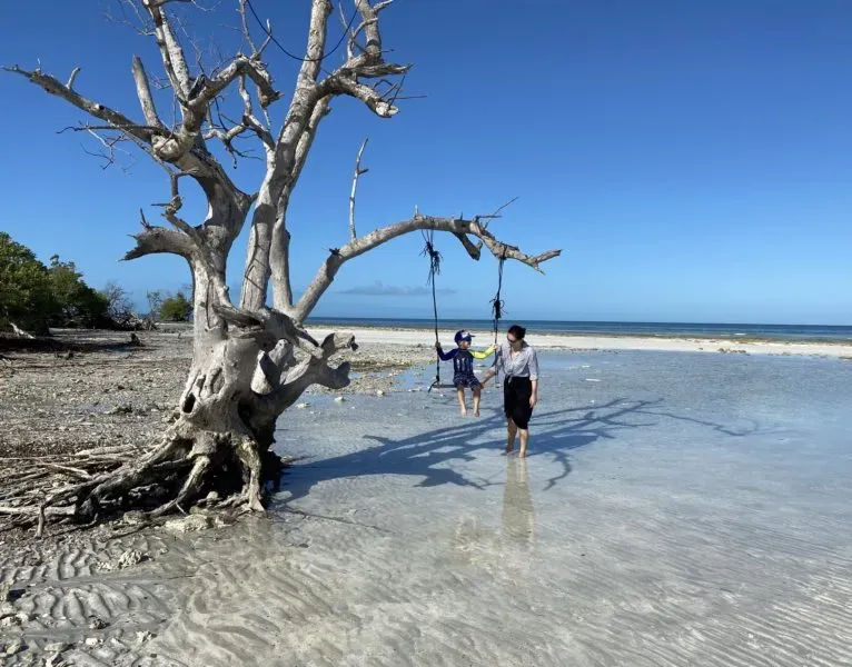 Experience The Key West Sandbar Party - Explore 5 Breathtaking Sandbars