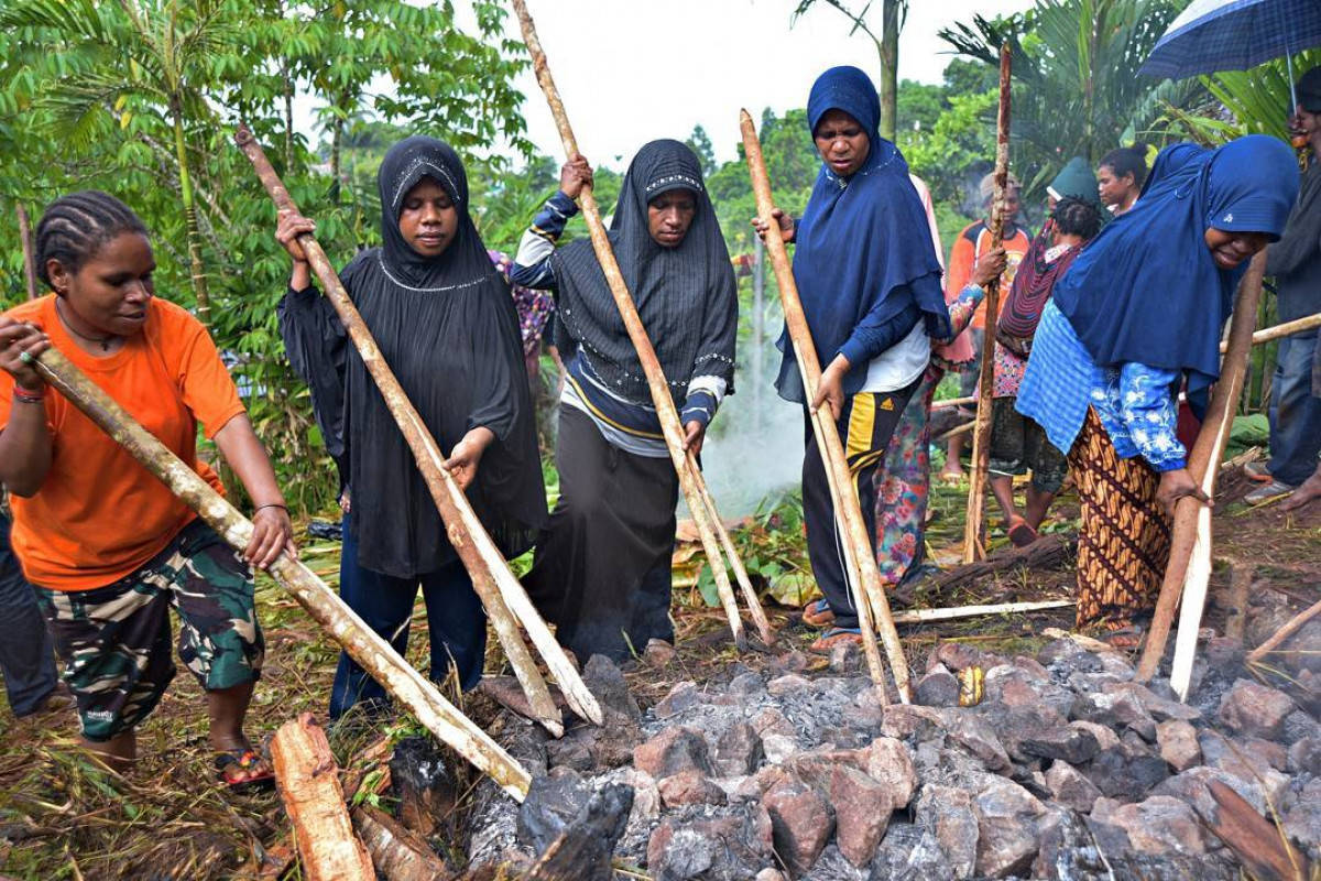 Tradisi Bakar Batu Papua, Kegiatan Memasak Bersama yang Sarat Toleransi