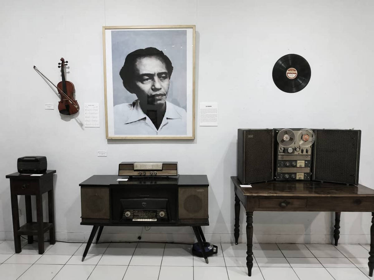 Kusbini, Seniman Keroncong Pencipta Lagu u201cBagimu Negeriu201d