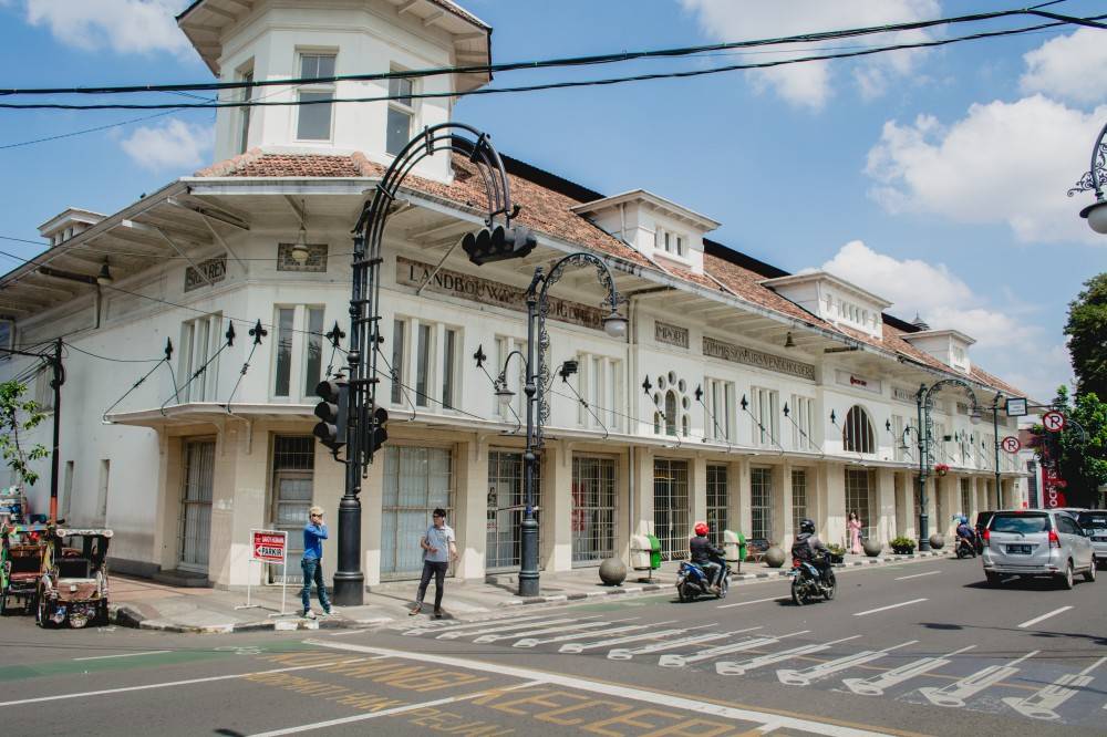 Bukan Paris van Java, tapi Parijs van Java