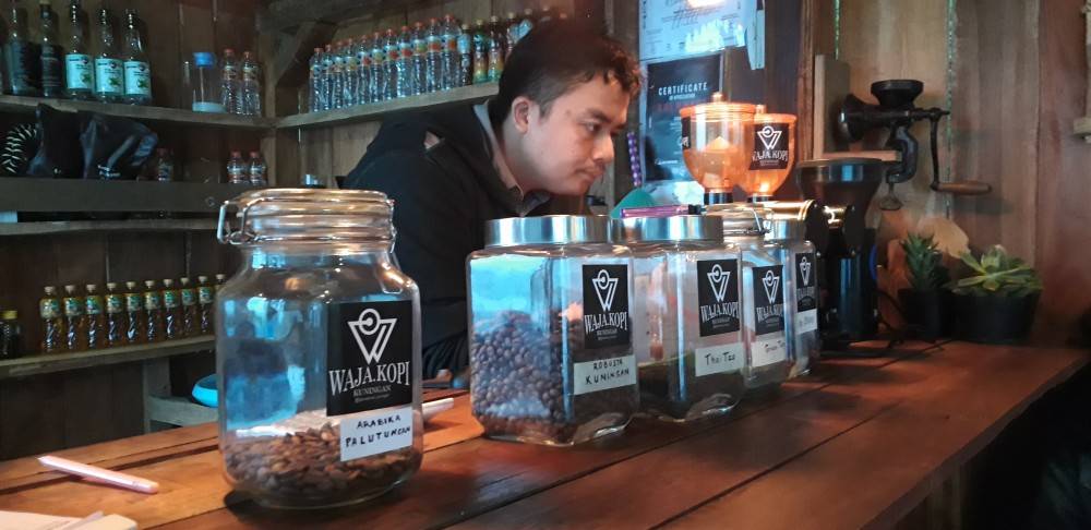 Waja Kopi: Alam Natural, Kopi Orisinal
