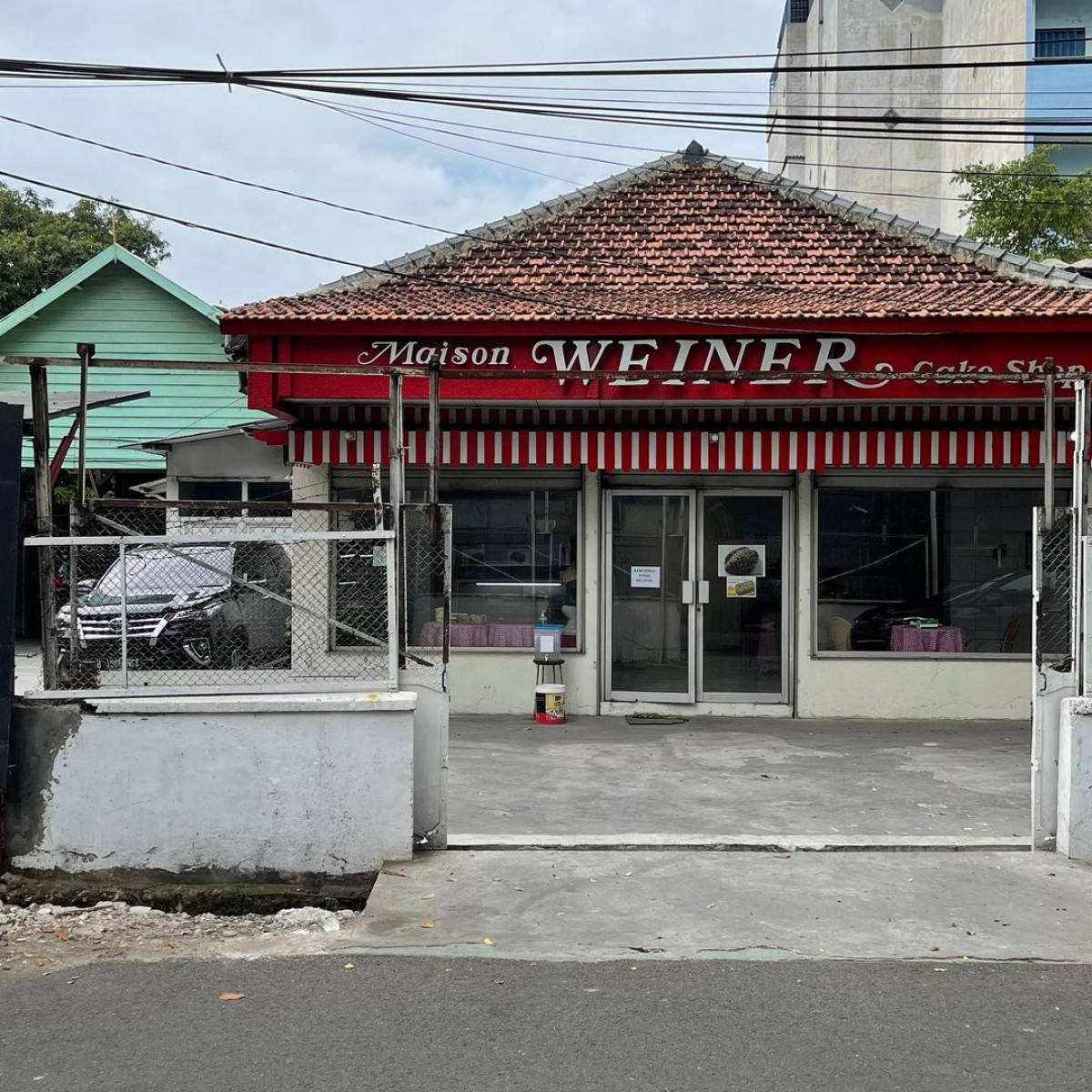 Berkunjung ke Maison Weiner, Toko Kue yang Telah Berdiri Sejak Zaman ...