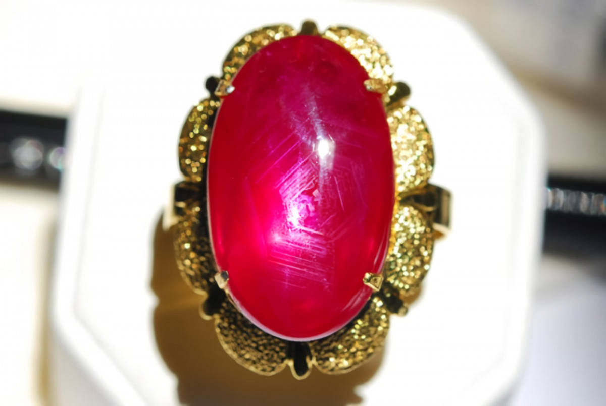 Cerita Batu Mulia dari Museum Geologi Bandung yang Diberi Nama oleh ...