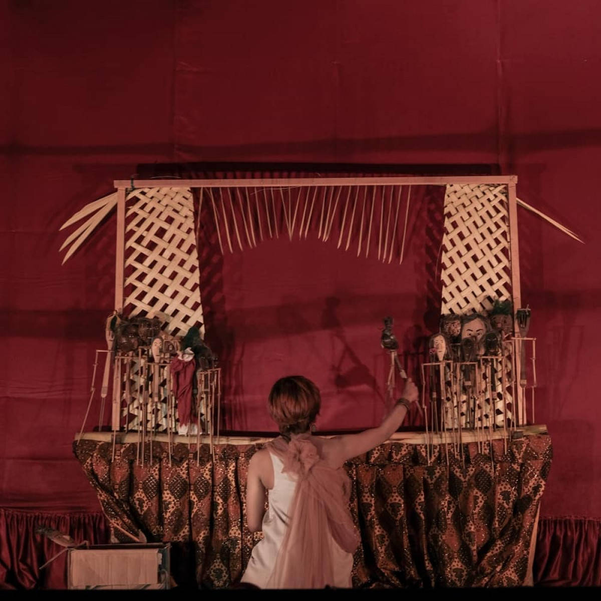 Mengenal Wayang Sothil dan Sosok Perempuan di Baliknya