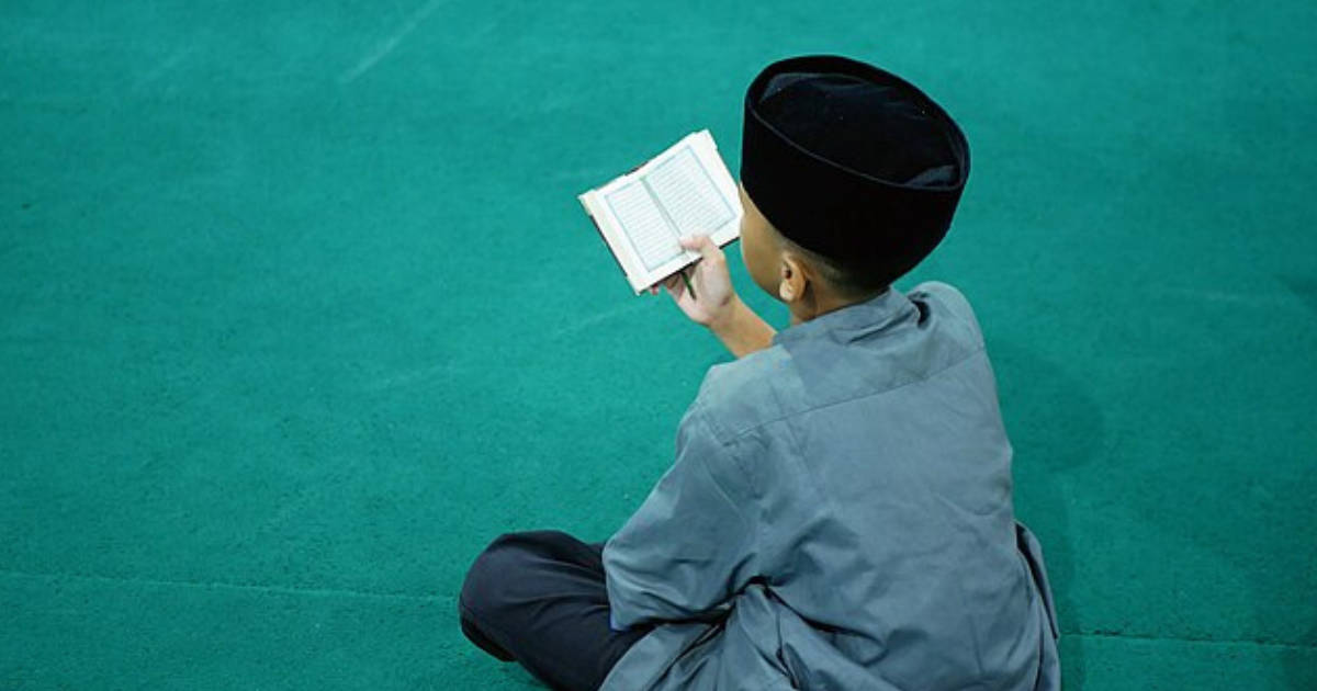 Mengenal Lebih Dekat Tradisi Ziarah Ngabungbang di Desa Cimande, Jawa Barat