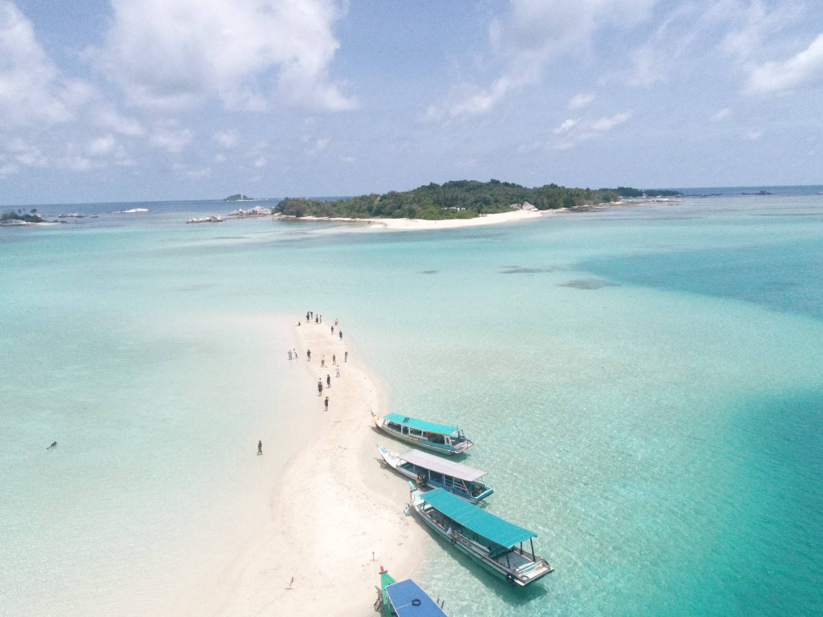 Wisata Pantai Terbaik di Belitung yang Cocok Jadi Pilihan Saat Liburan