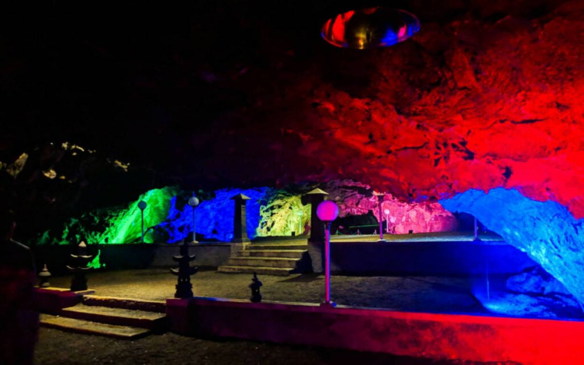 Menjelajahi Wisata Bawah Tanah Goa Lawa Purbalingga