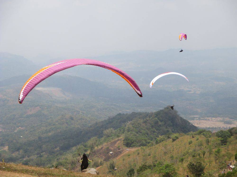 Batu Dua, Bukti Nyata Sentuhan u2018Motekaru2019 di Sumedang