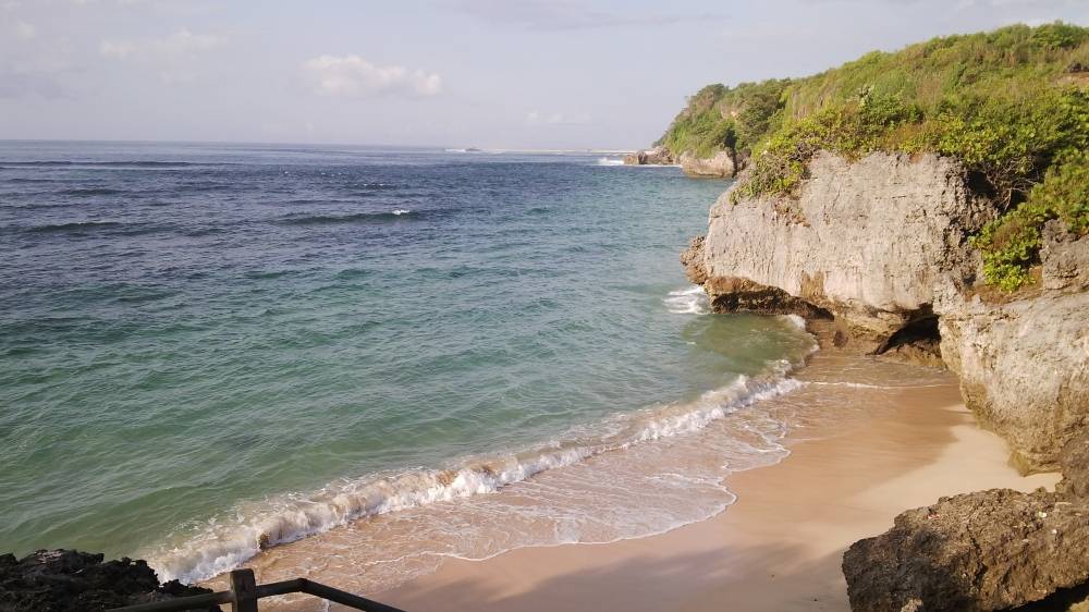 Pantai Pura Geger dan sapi yang eksotis Bali Selatan