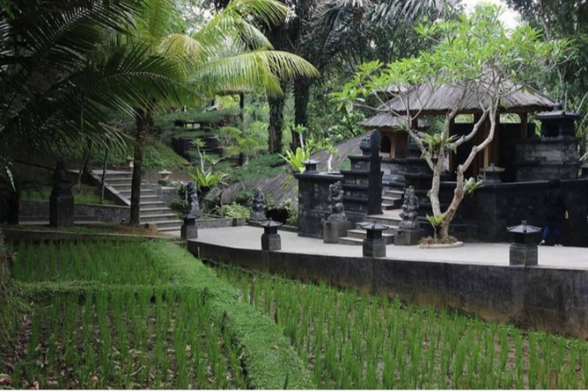 Pesona T-Garden, Tempat Wisata Bernuansa Bali di Provinsi Sumatera Utara