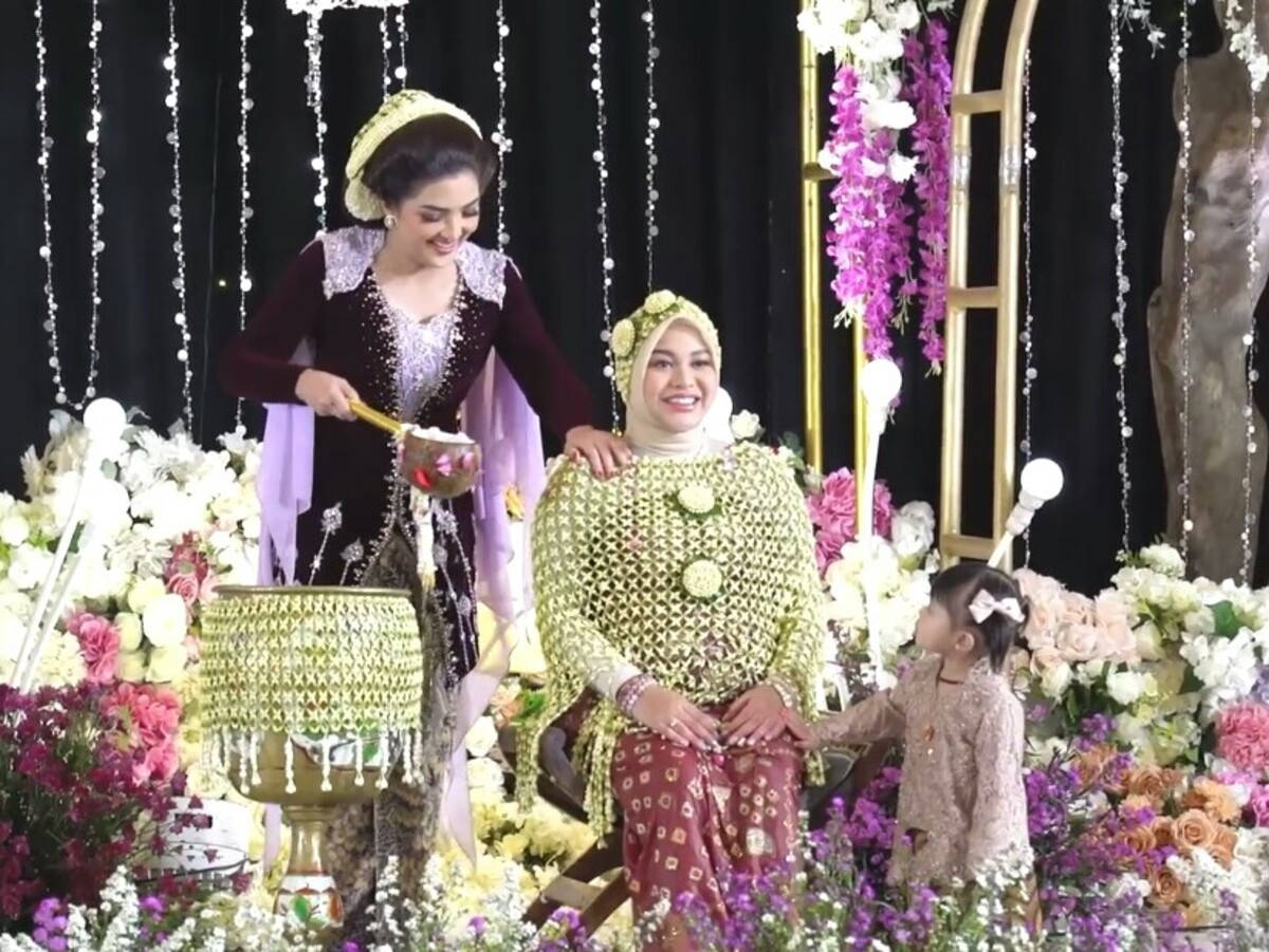 Tradisi Mitoni, Acara Tujuh Bulanan yang Konon Lahir dari Kerajaan Kediri