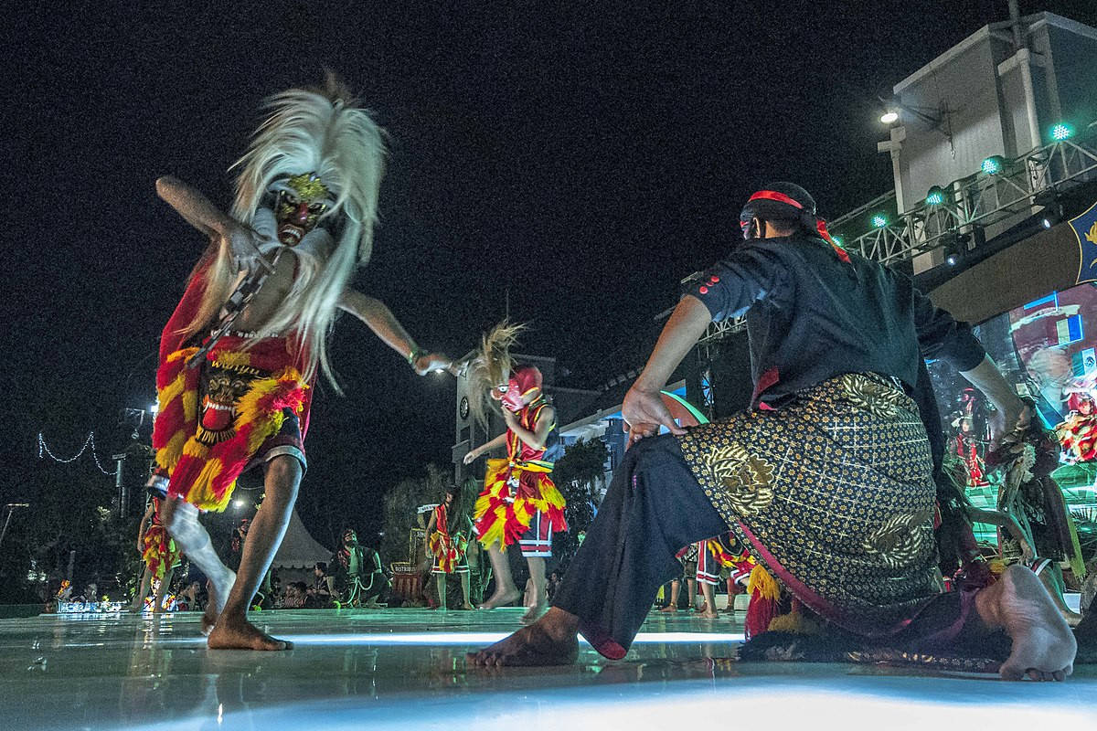 Legenda dan Ciri Khas Tari Reog Ponorogo, Mengungkap Keindahan dan ...
