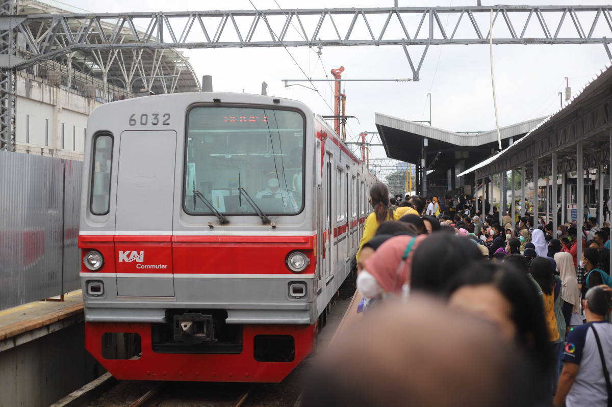 50 Tahun RI Impor KRL dari Jepang, Kini Beralih ke China