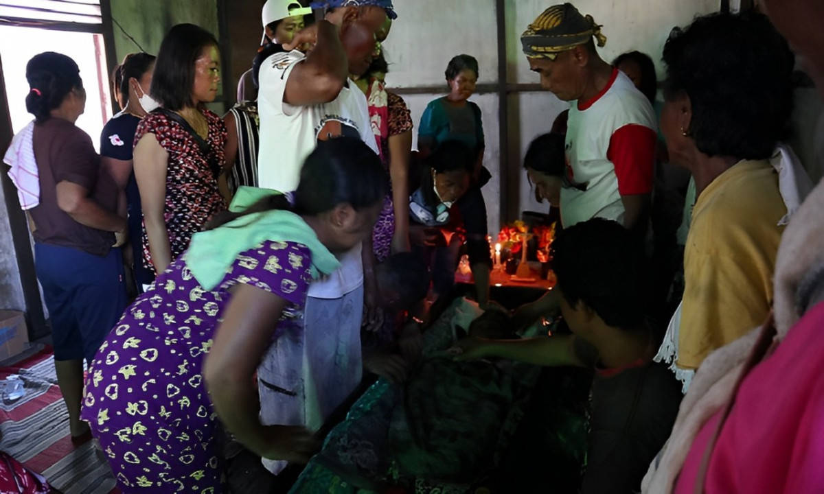Ritual Tohoq, Cara Unik Orang Dayak Melepas Kepergian Saudara ke Alam Baka