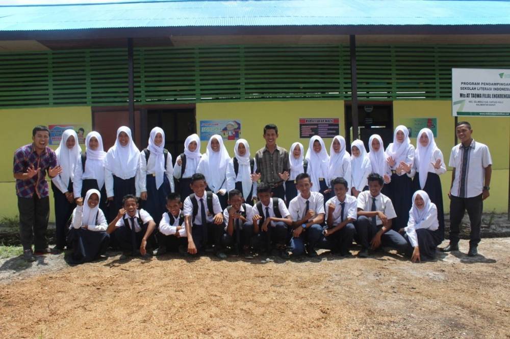 Mengabdi Pada Negeri Hingga ke Ujung Perbatasan