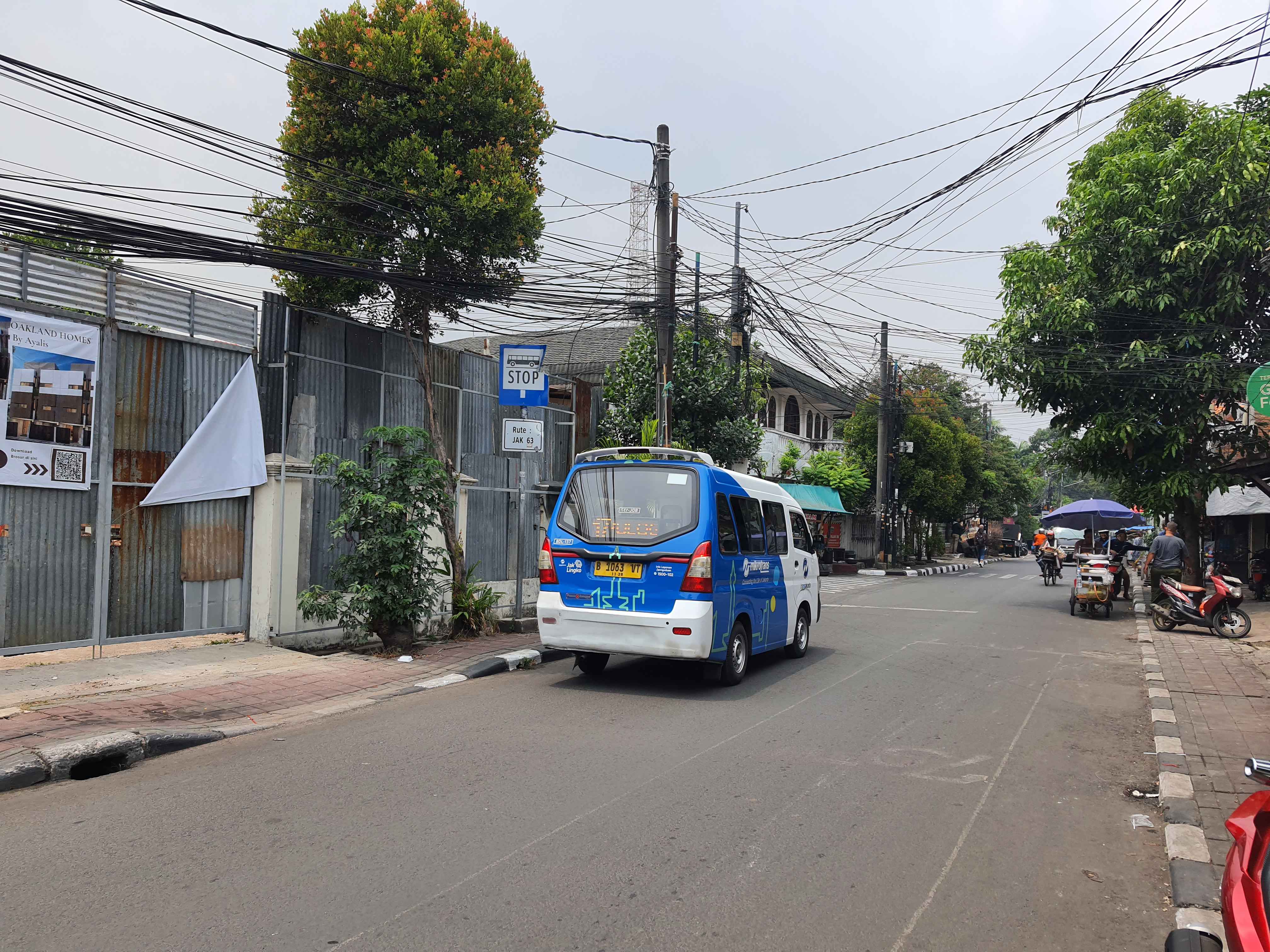 Mengenal Mikrotrans, Angkot Gratis ke Mana Saja
