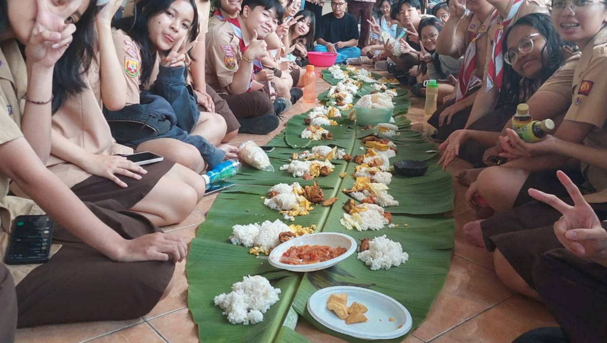 Ngaliwet, Tradisi Sunda yang Kaya Makna