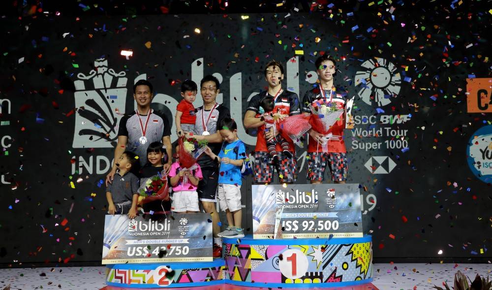 Batik dan Blangkon Warnai Blibli Indonesia Open 2019