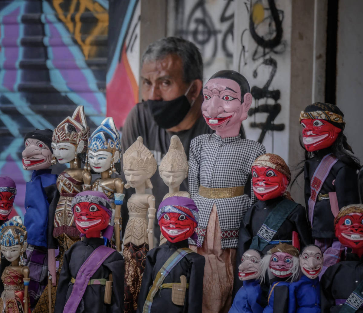 Pengertian dan Contoh Identitas Nasional Indonesia